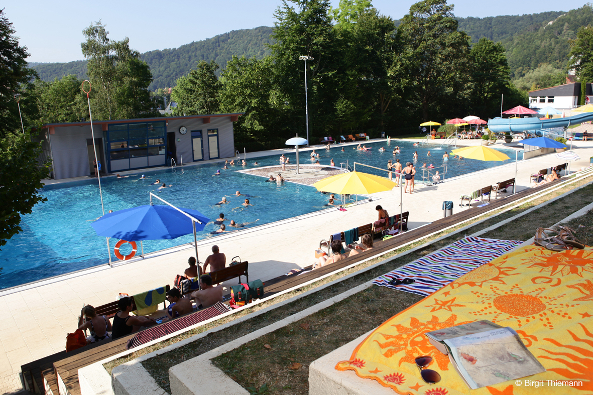 Informationen & Öffnungszeiten - Frei- und Hallenbad Blaubeuren